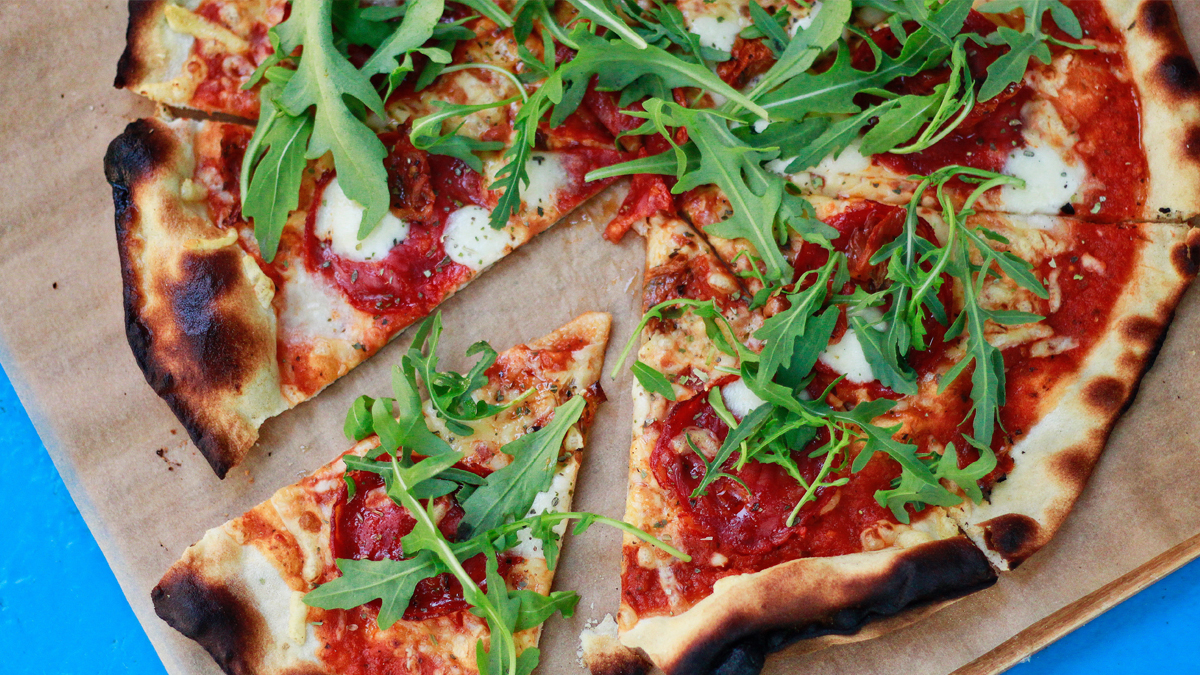 Hoe kun je zelf pizza maken? • 5 Minuten TV